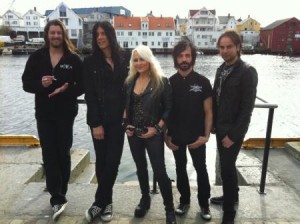 DORO PESCH, Queen of Metal talks to LRI about the "Raise Your Fist ...