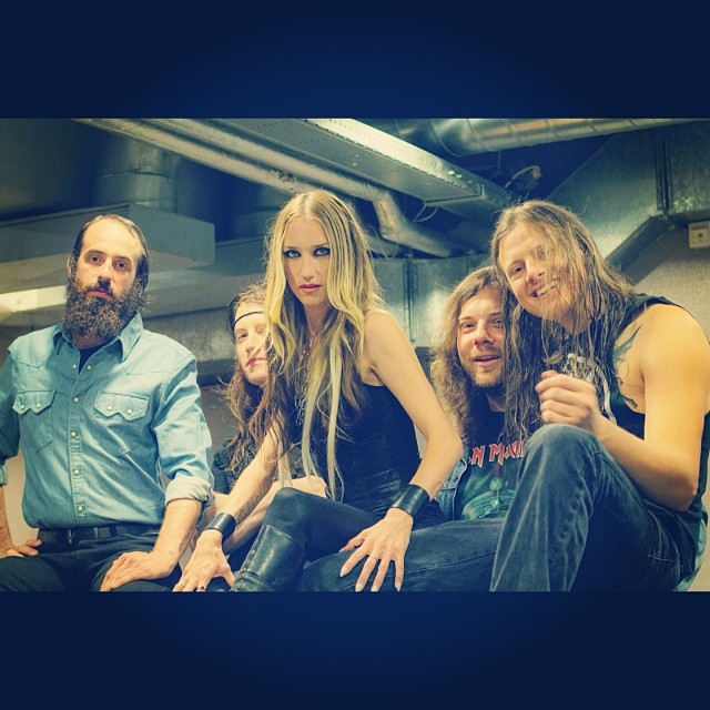 Huntress Vocalist Jill Janus Talks In Depth About Her Band's Eventful ...